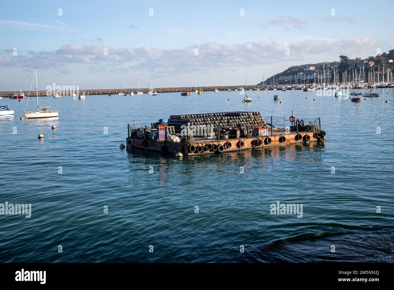 Pontoon port hi-res stock photography and images - Alamy