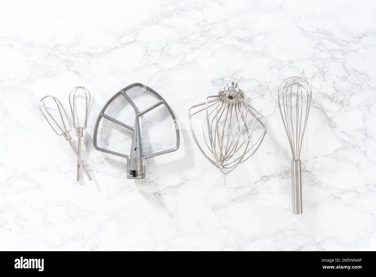 Whisk attachment hi-res stock photography and images - Alamy