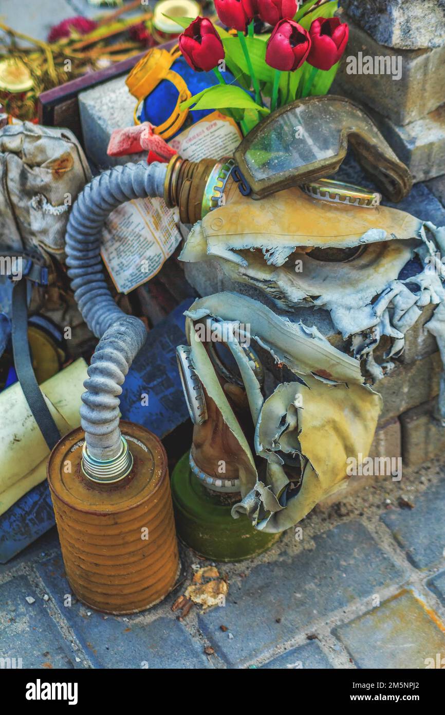 Gas mask at Euromaidan memorial, Maidan, Kiev, Ukraine Stock Photo - Alamy