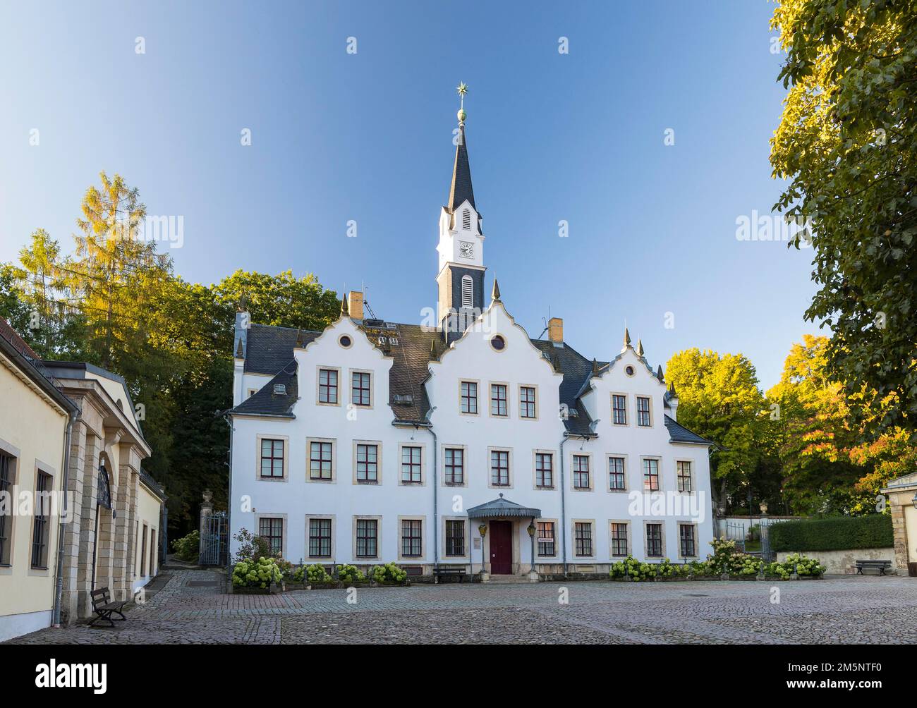 Burgk Castle, exterior view with castle courtyard, Freital, Saxony ...