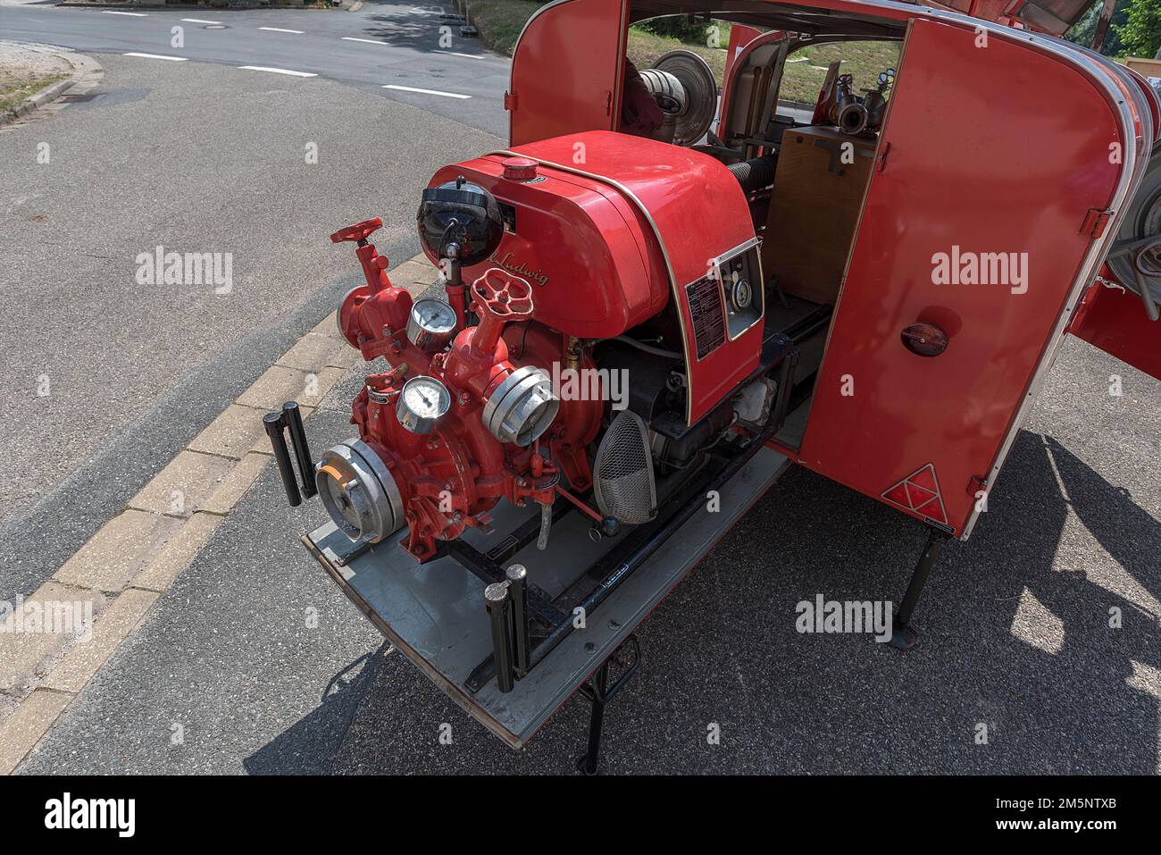 Pump of a fire engine from the 1960s, Herpersdorf, Middle Franconia ...