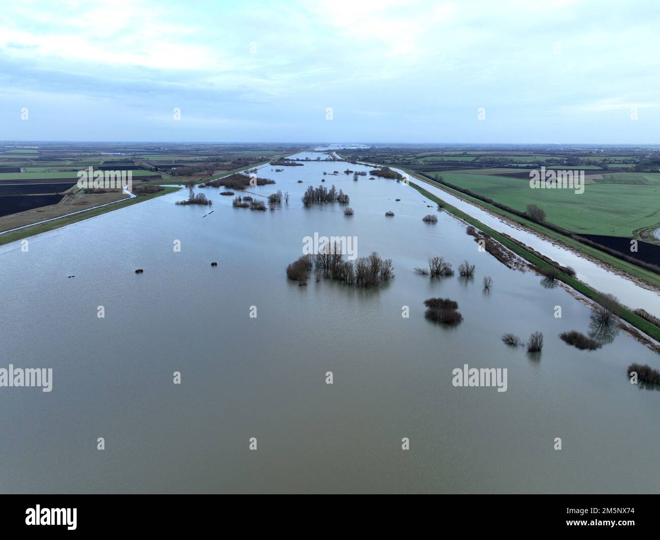 Floodwater in the fens hi-res stock photography and images - Alamy