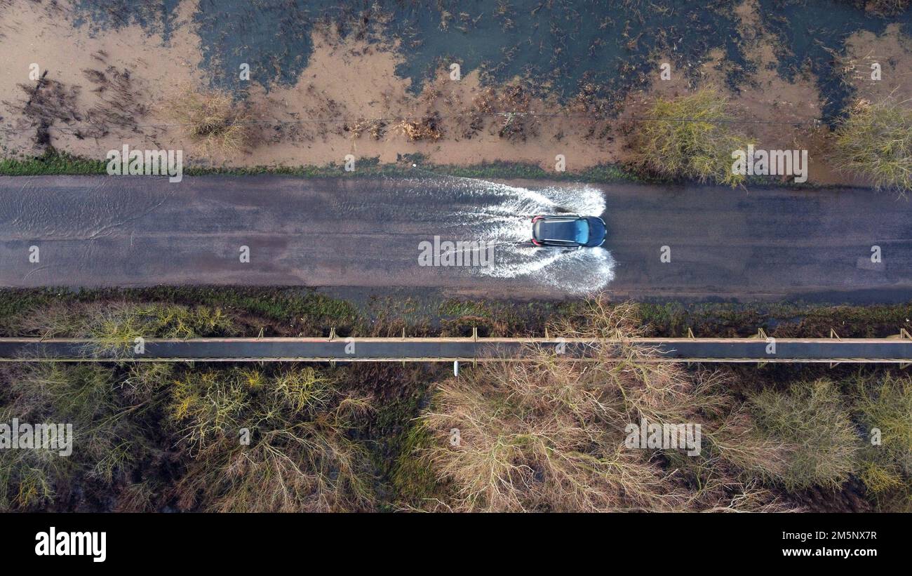 Floodwater in the fens hi-res stock photography and images - Alamy