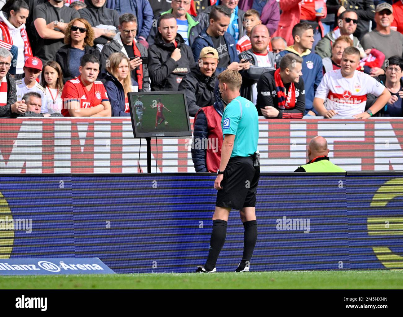 Video assist referee hi-res stock photography and images - Alamy
