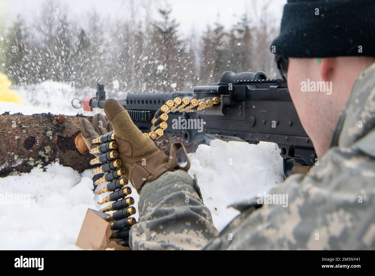An Alaska Army National Guardsman assigned to the 207th Engineer ...