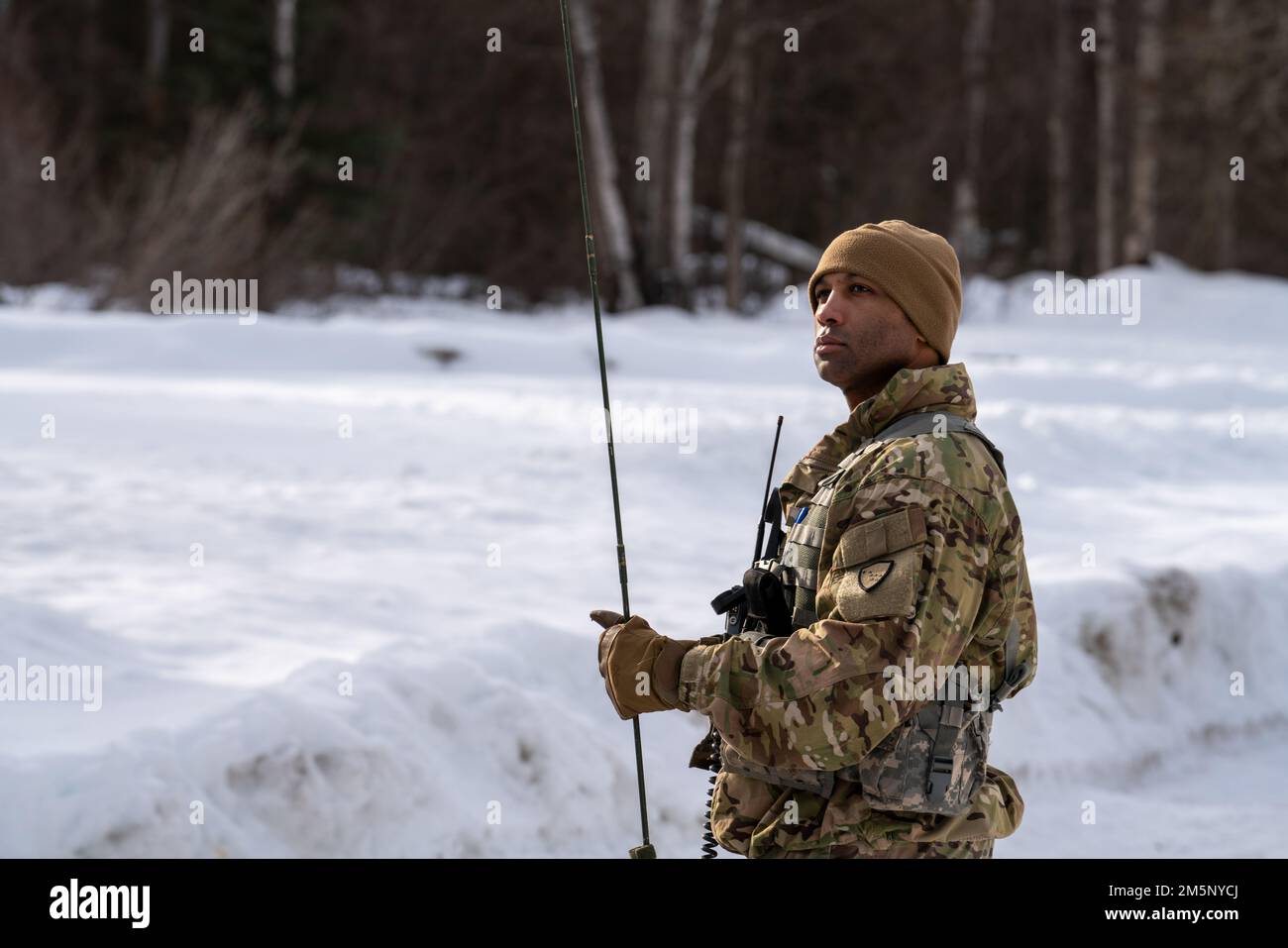 An Alaska Army National Guardsman assigned to the 207th Engineer ...
