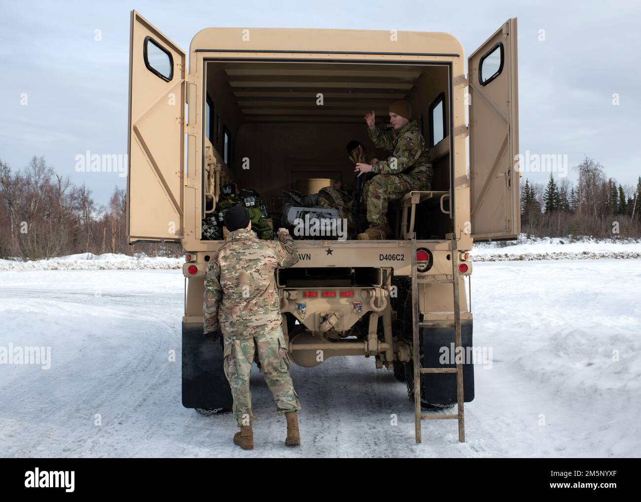 Air Force engineers from the 673d Civil Engineer Group and Alaska Army ...