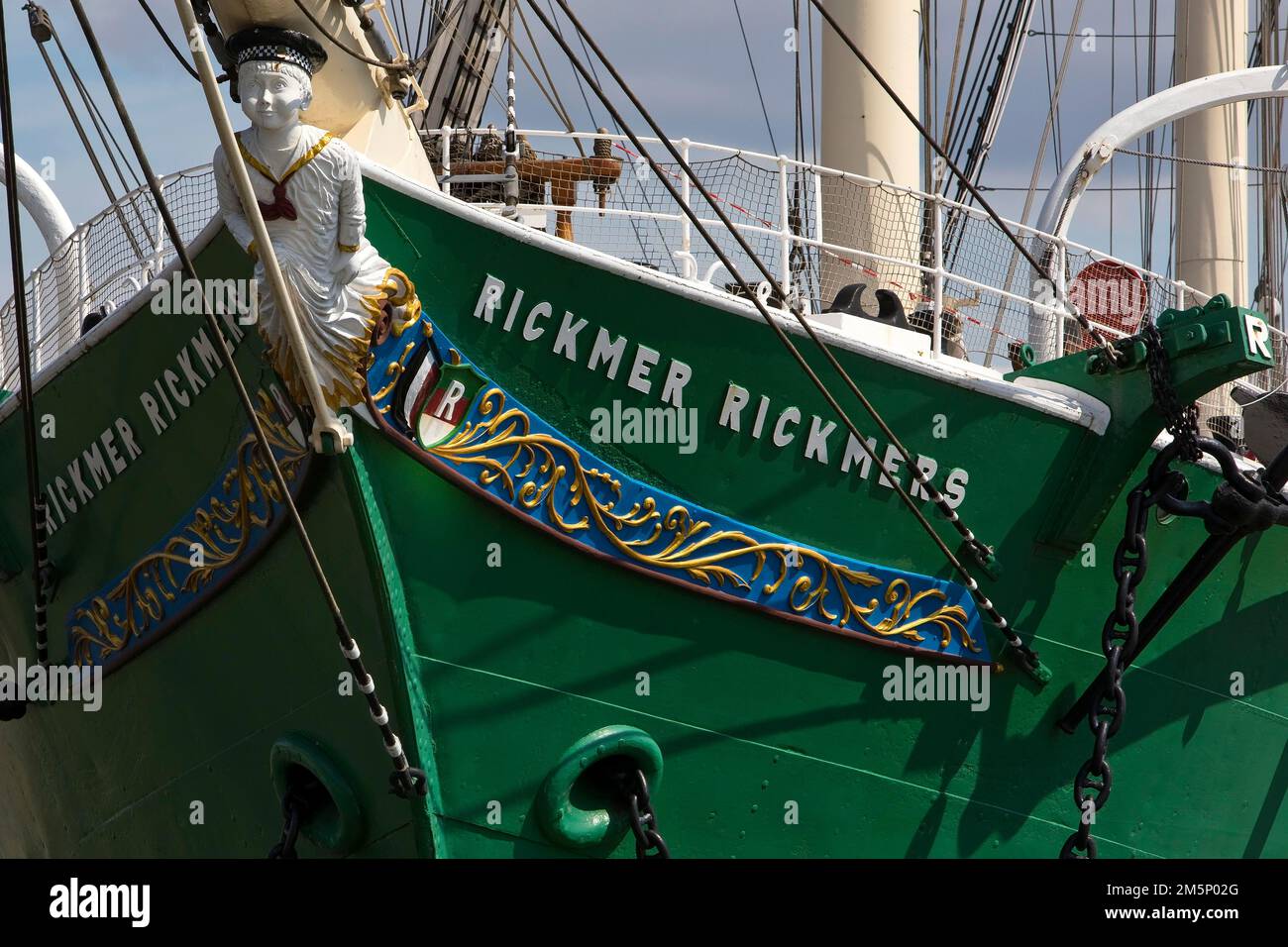 Rickmer Rickmers, bow with figurehead, museum and monument ship in the ...