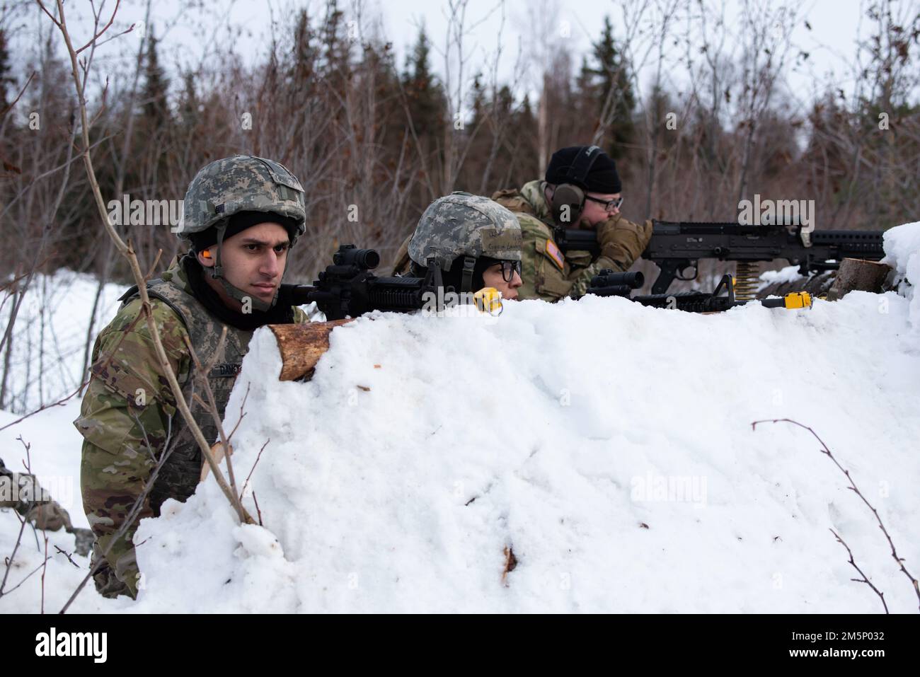 Airmen assigned to the 673d Civil Engineer Group and an Alaska Army ...