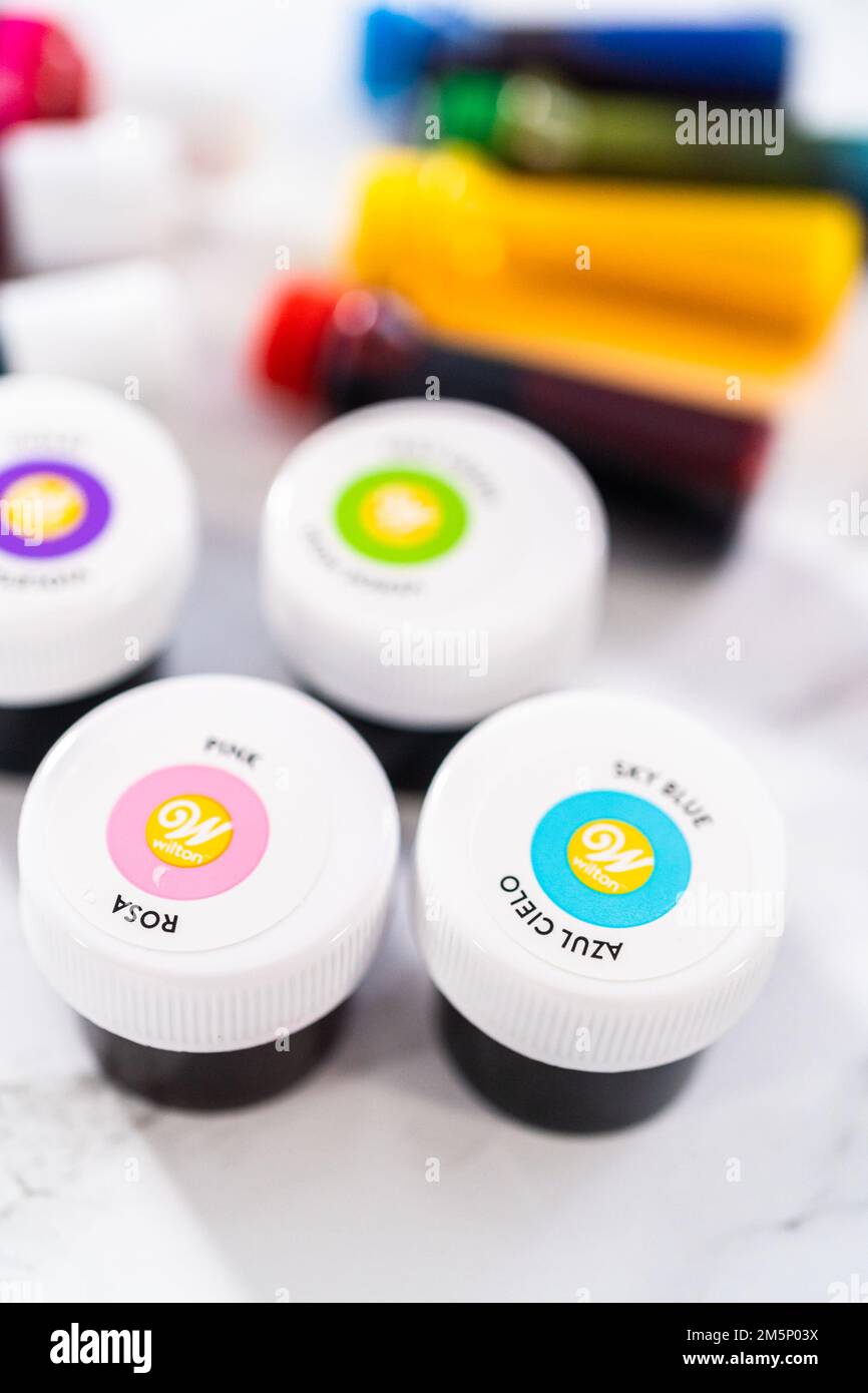 Natural food coloring baking hi-res stock photography and images - Alamy