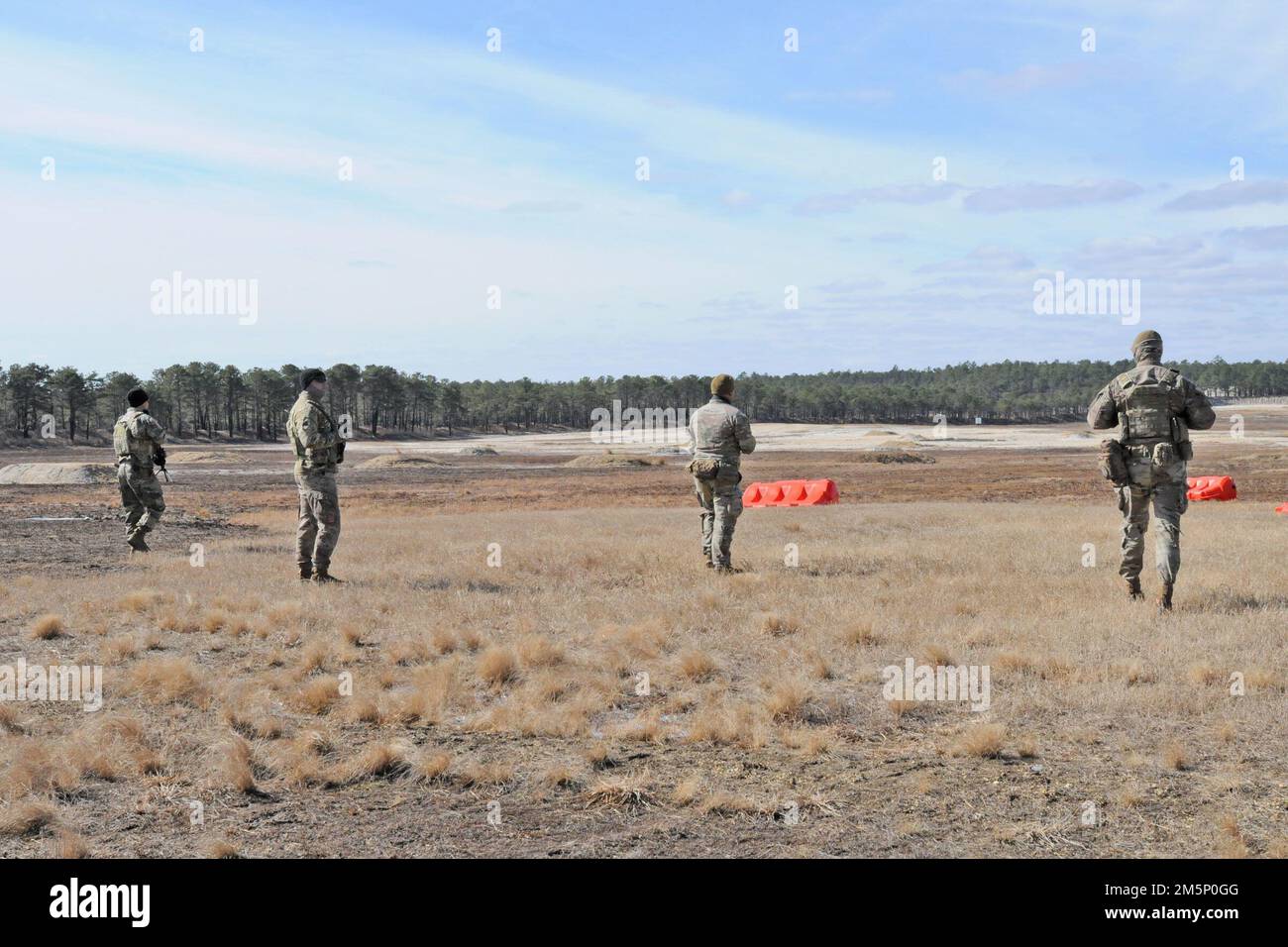 These soldiers from the 1st Battalion 69th Infantry, NYARNG completing ...