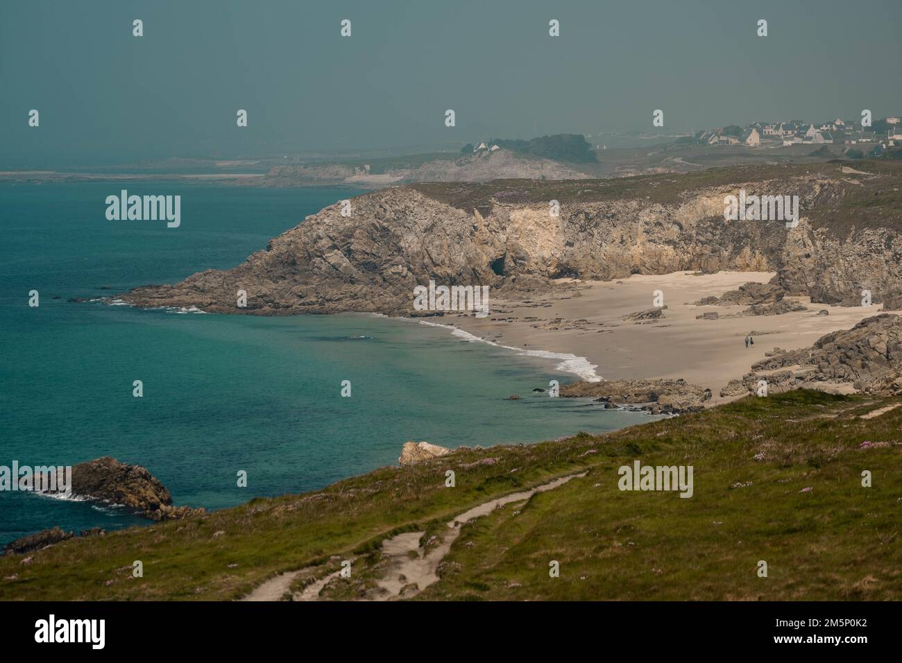 Beautiful rocky cliffs coastal view hi-res stock photography and images ...