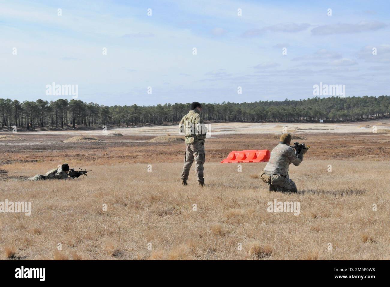 These soldiers from the 1st Battalion 69th Infantry, NYARNG completing ...