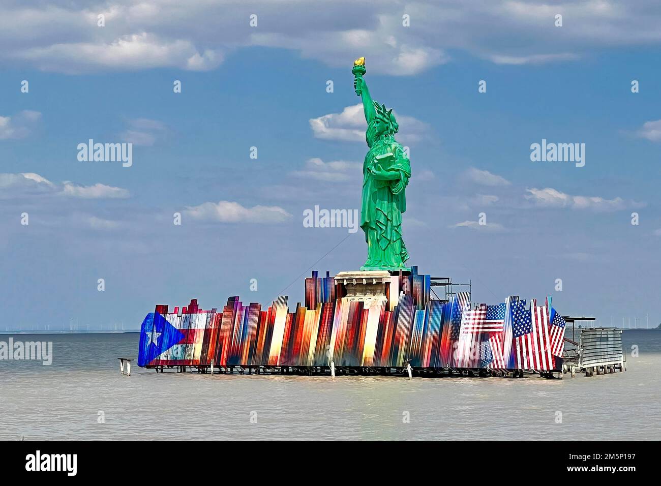 Statue of Liberty as backdrop, Moerbisch Lake Festival, West Side Story ...