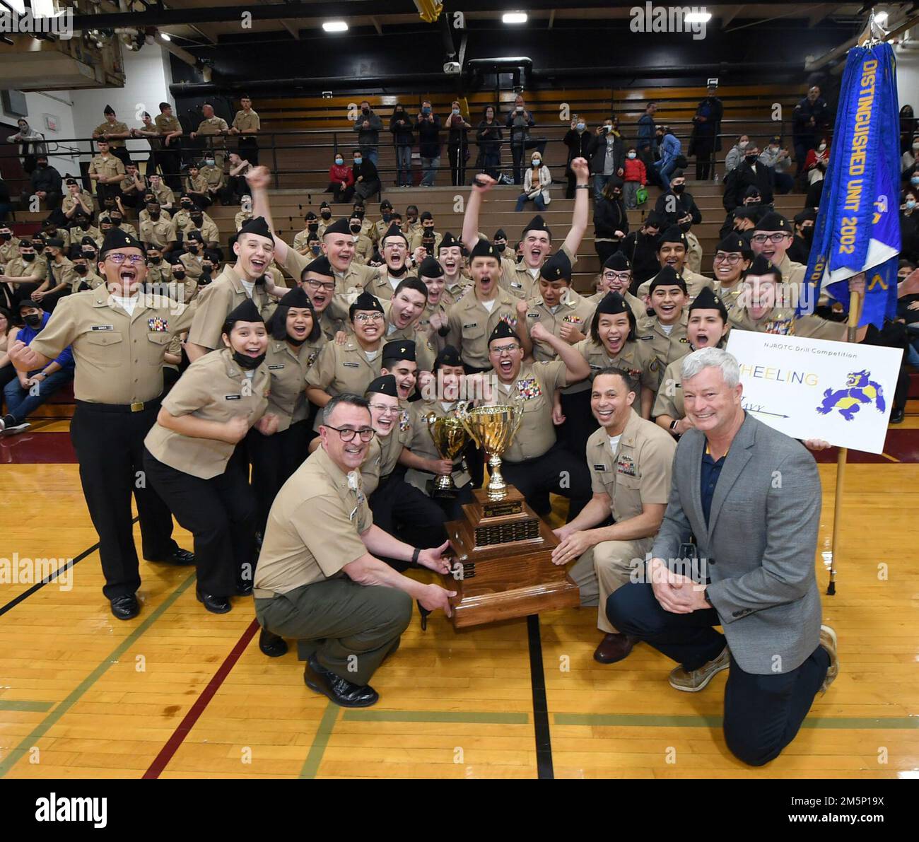 Joins the wheeling illinois high school hi-res stock photography and ... Joins the wheeling illinois high school hi-res stock photography and ...