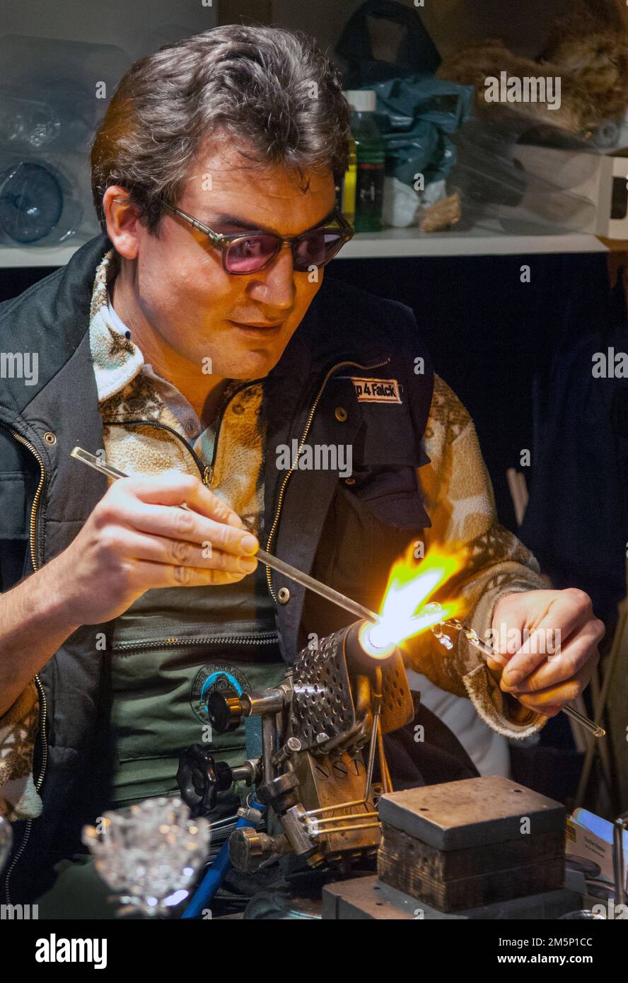 Trade skills hi-res stock photography and images - Alamy