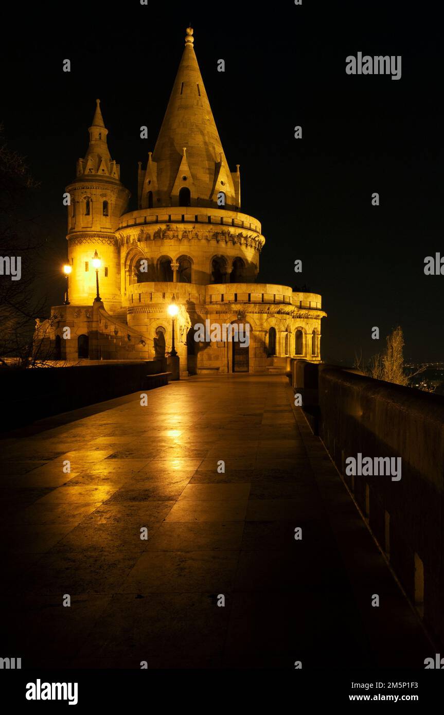 Fisherman's Bastion (Halaszbastya), Castle Hill, The Castle District ...