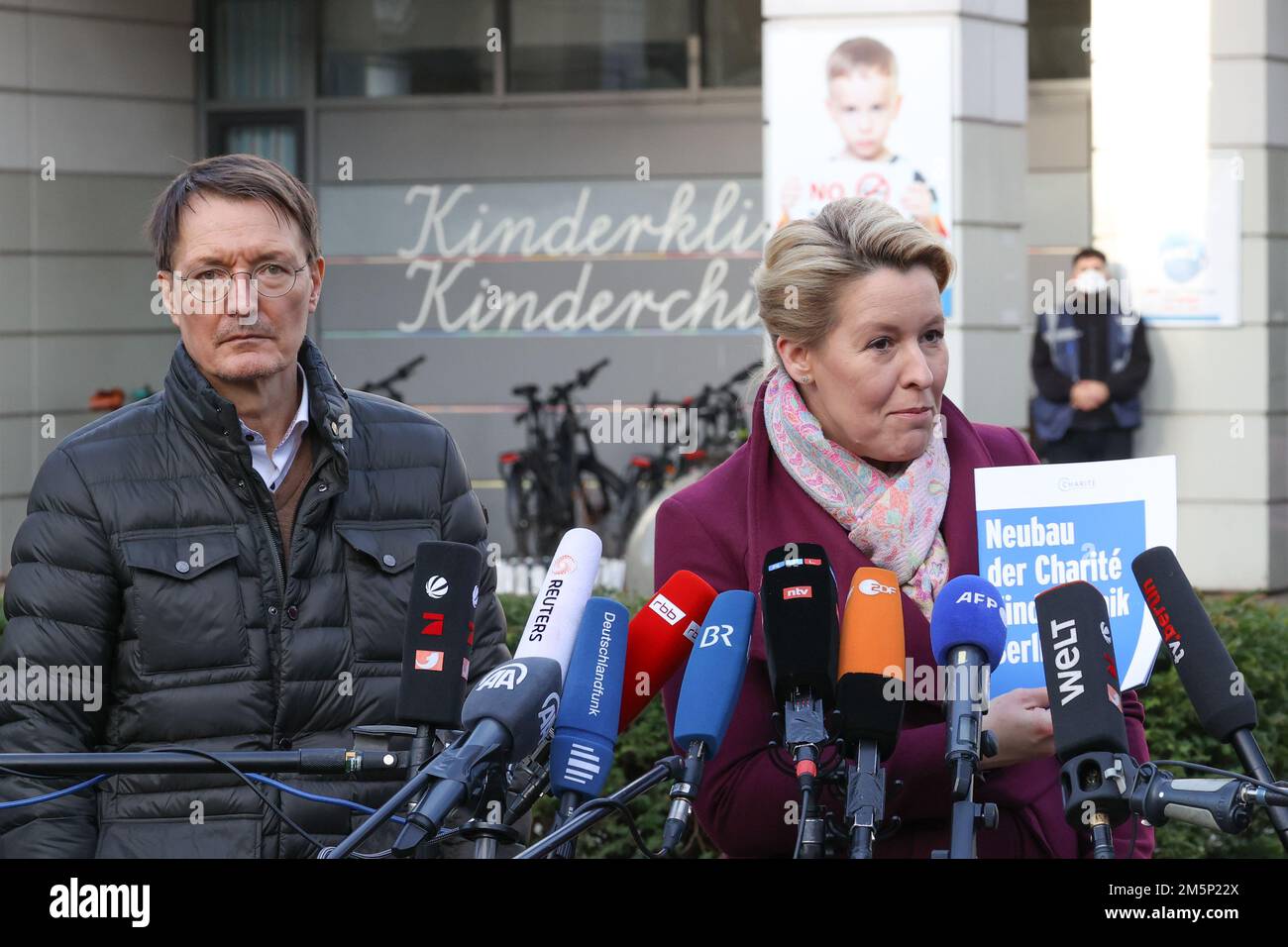 Berlin, Germany. 30th Dec, 2022. Karl Lauterbach (SPD), Federal ...