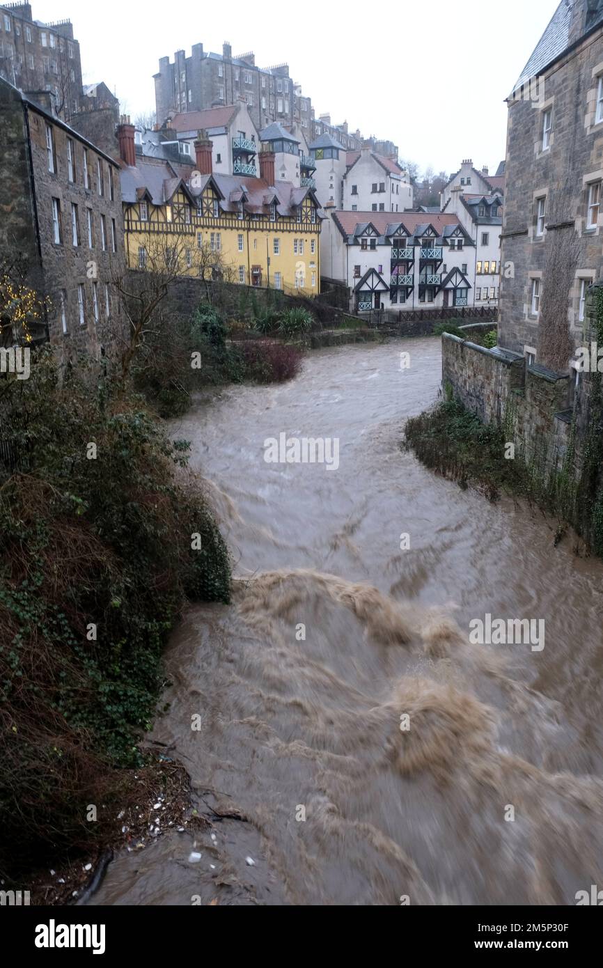 Torrential rain scotland hi-res stock photography and images - Alamy