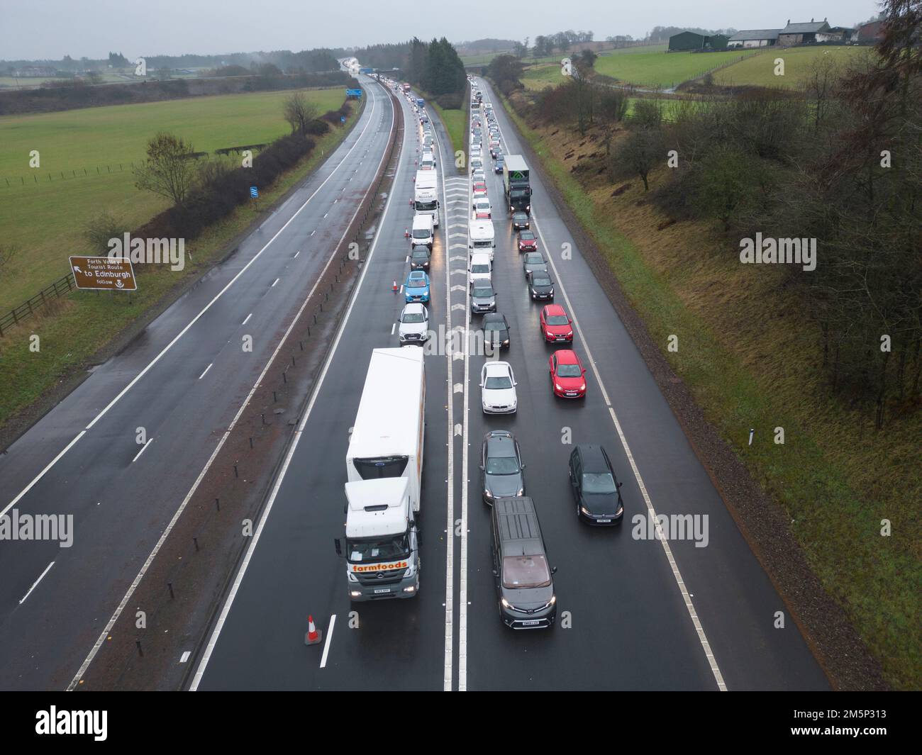 Stirling, Scotland, UK. 30th December 2022. M9 Motorway flooded between ...