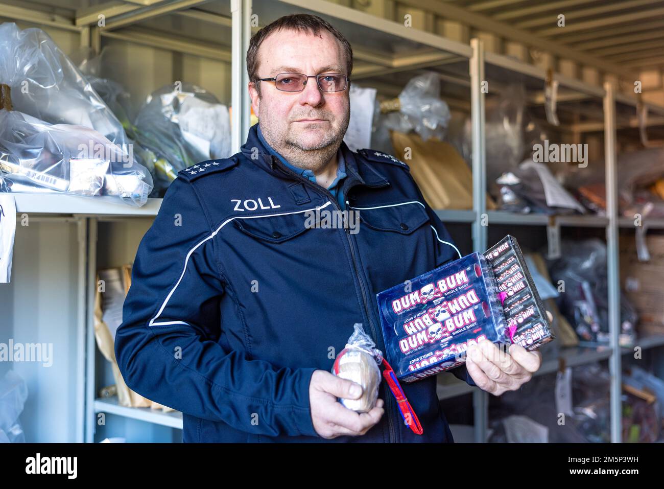 Firecrackers used hi-res stock photography and images - Alamy