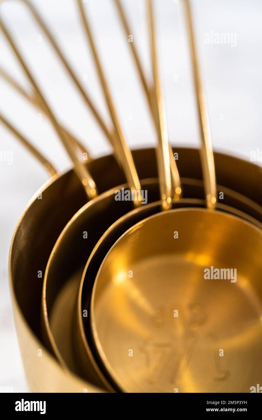 Measuring cups and spoons Stock Photo - Alamy