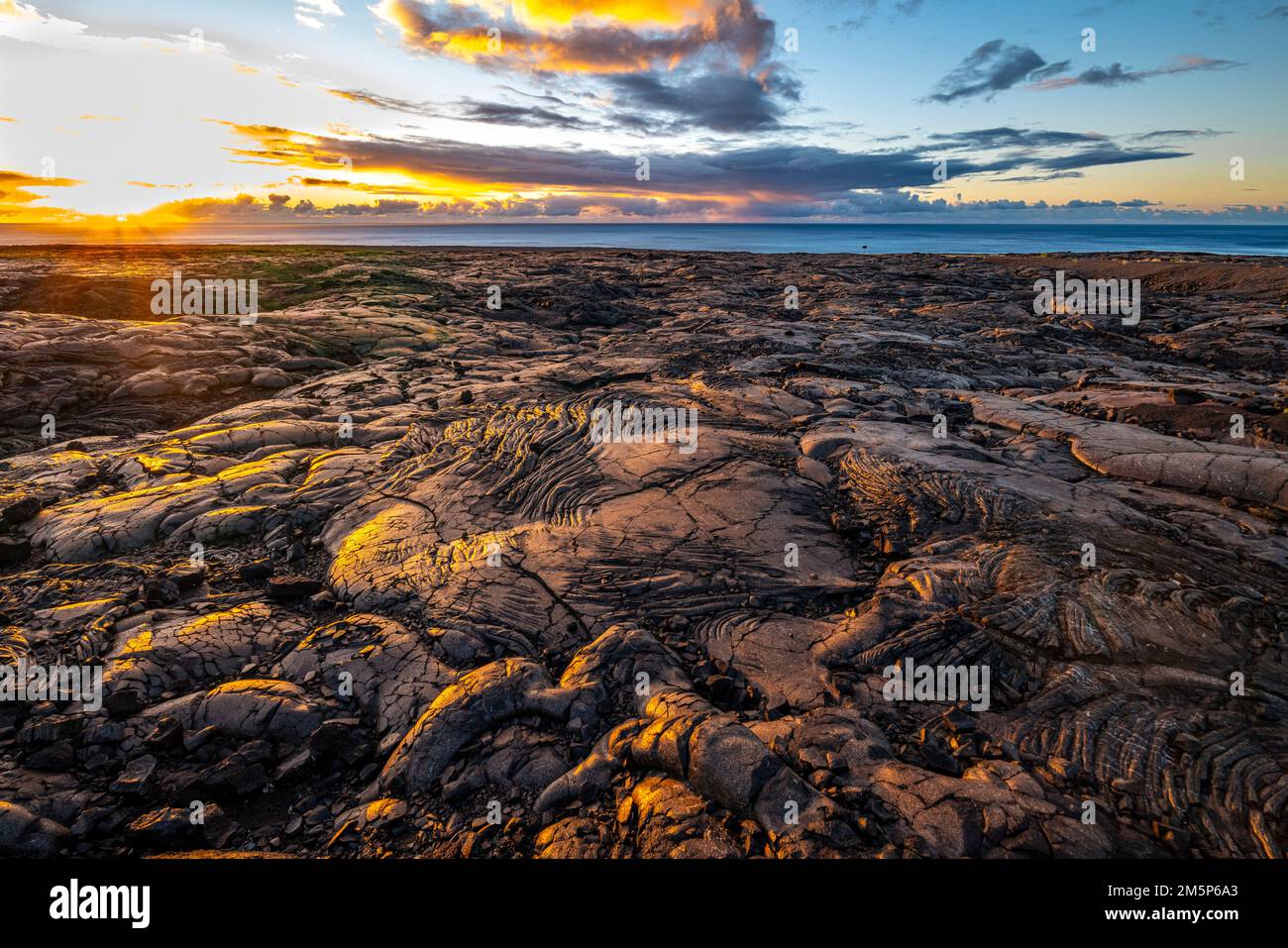 LAVA FIELDS HAWAII VOLCANOES NATIONAL PARK VOLCANO HAWAII HAWAII USA ...