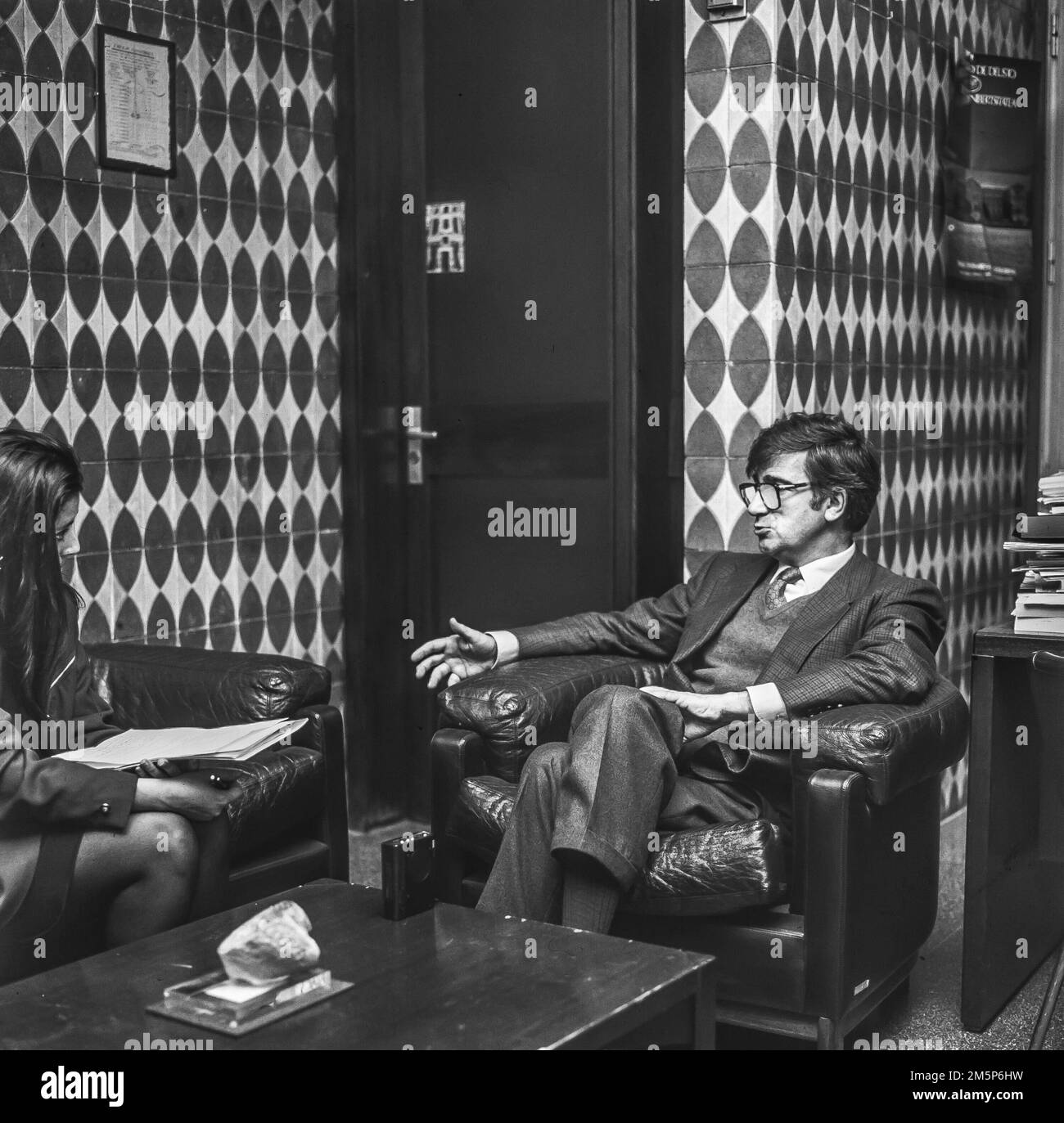 Ernest Lluch, político catalán. Barcelona, 1989 Stock Photo - Alamy