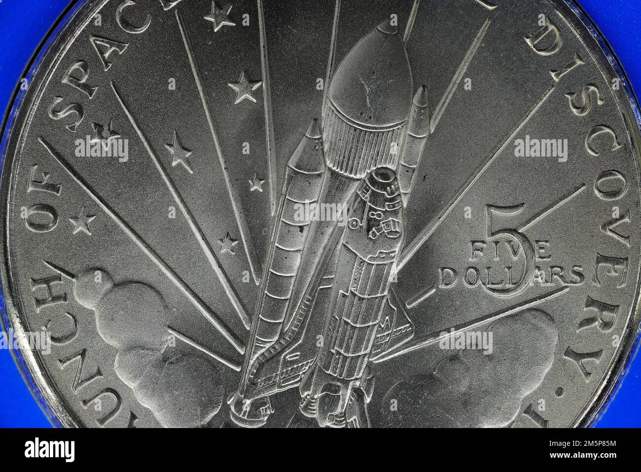 1988 space shuttle launch coin hi-res stock photography and images - Alamy