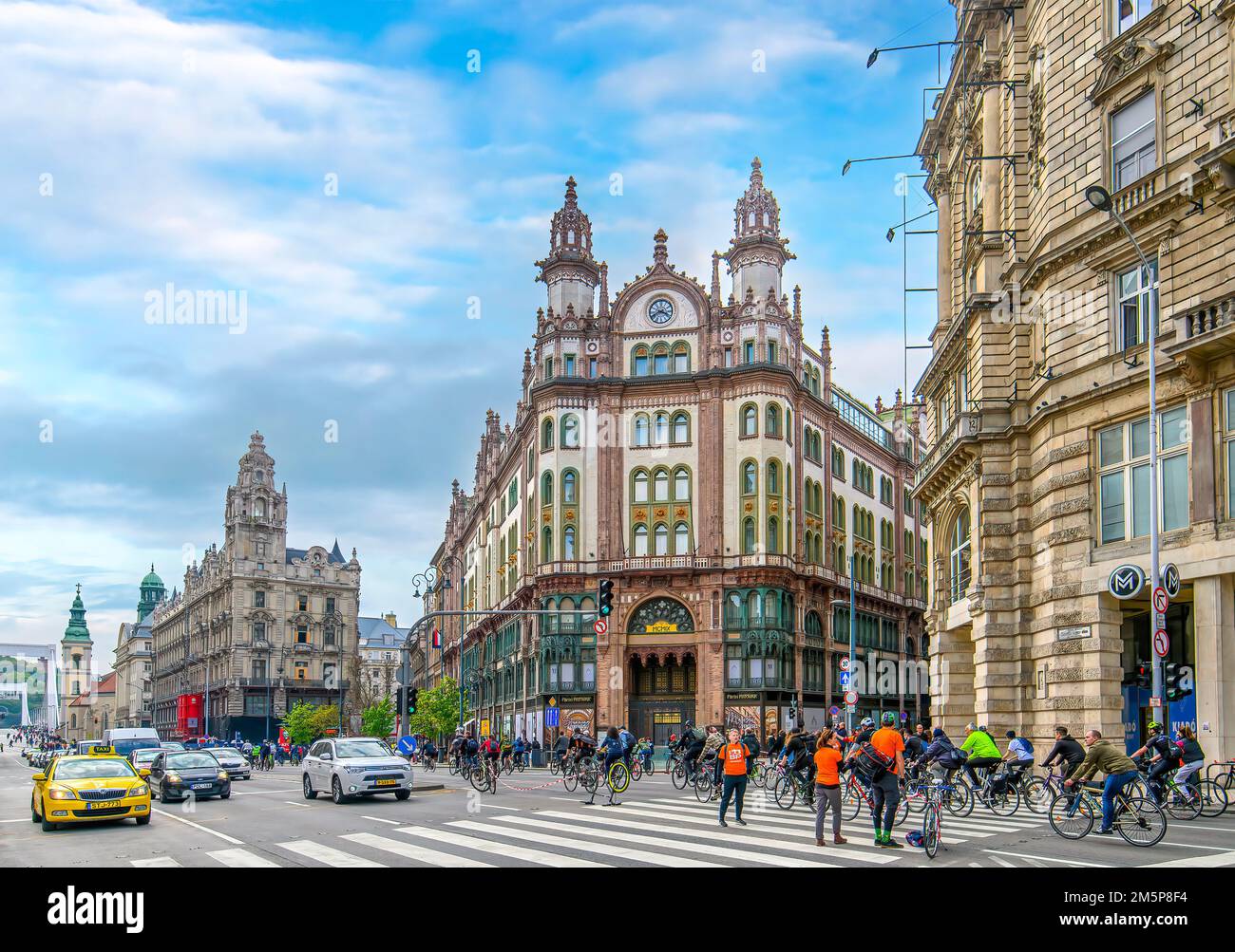 Budapest, Hungary. Front view of beautiful old building of the Parisi ...