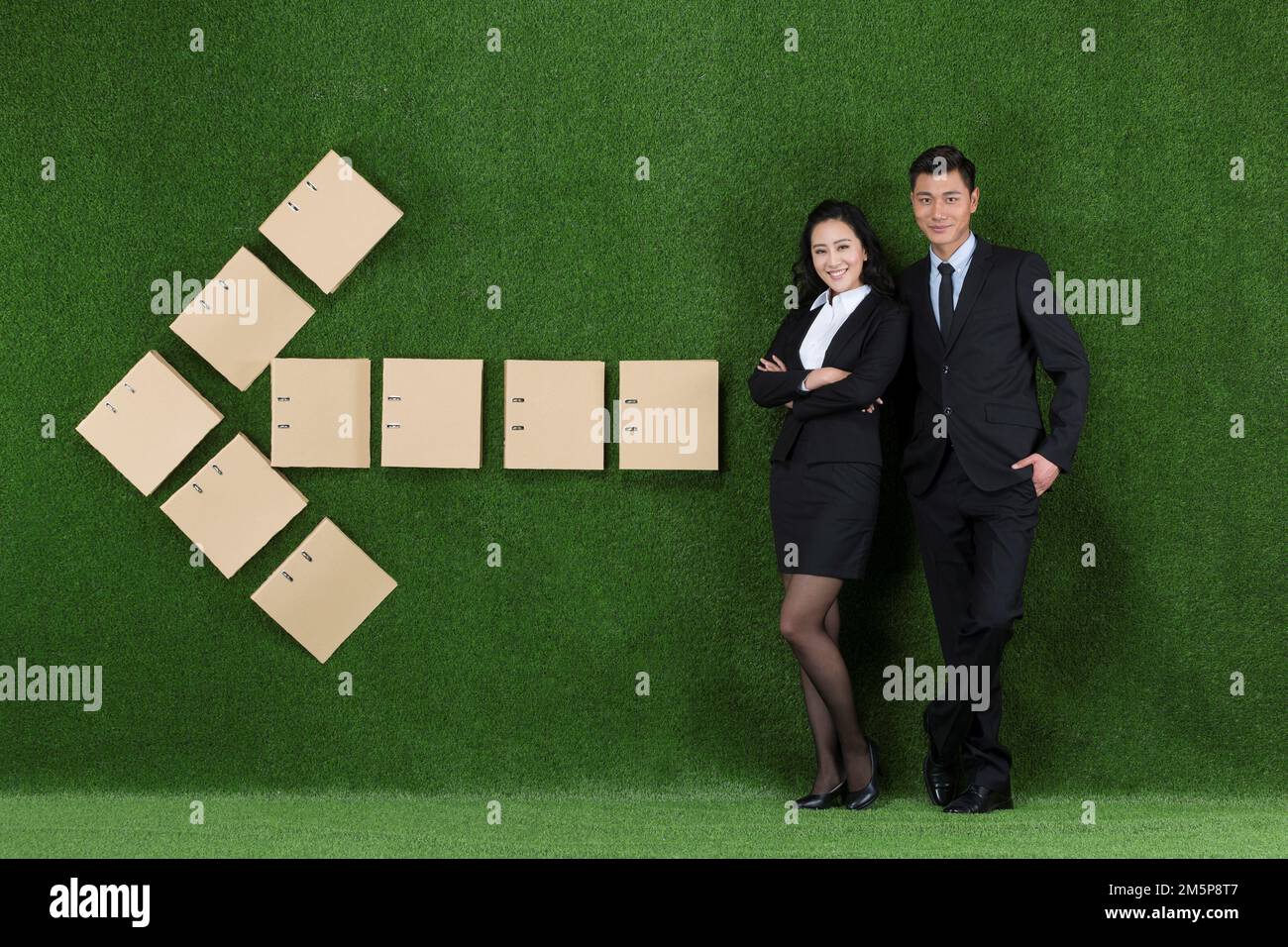 Young woman folders near hi-res stock photography and images - Alamy