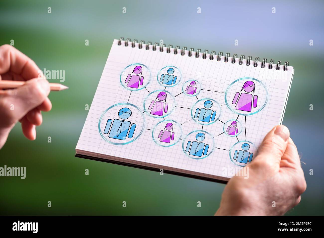 Hand drawing social network concept on a notepad Stock Photo - Alamy