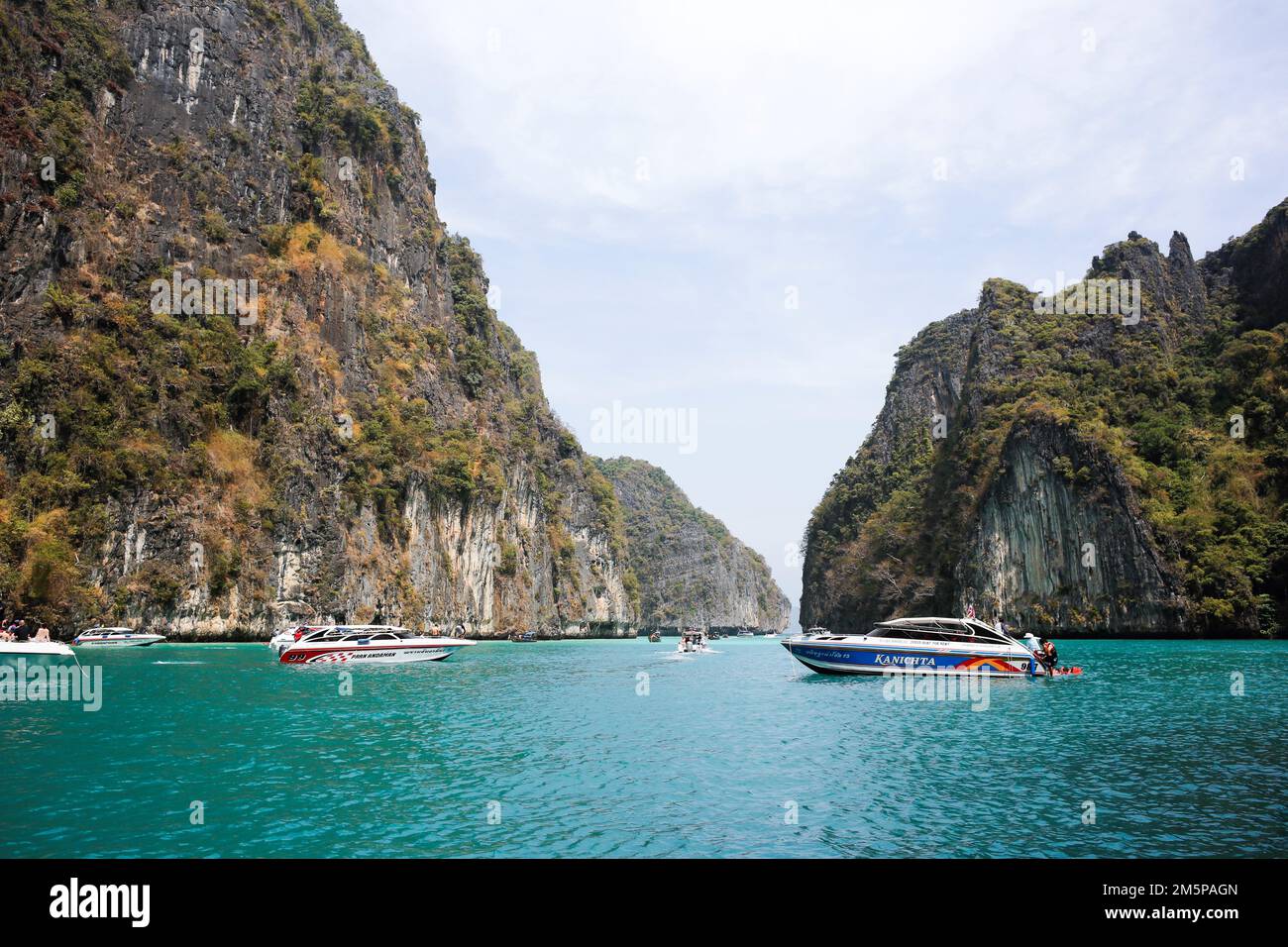 Thailand pipi island waters Stock Photo - Alamy