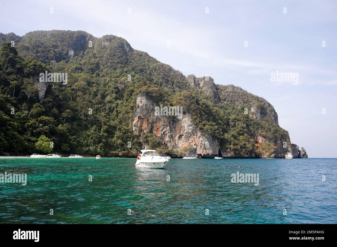 Thailand pipi island waters Stock Photo - Alamy