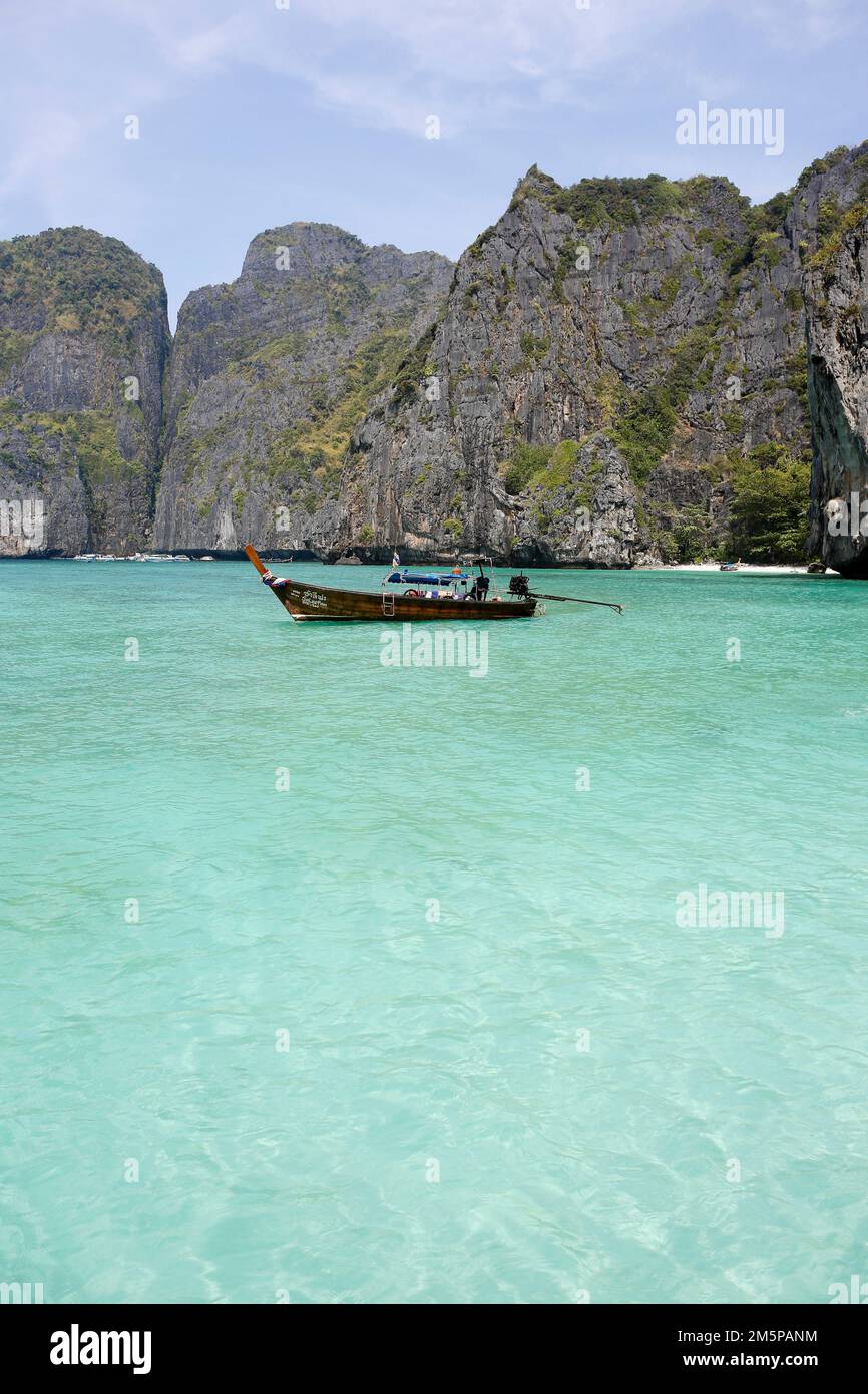 Thailand pipi island waters Stock Photo - Alamy