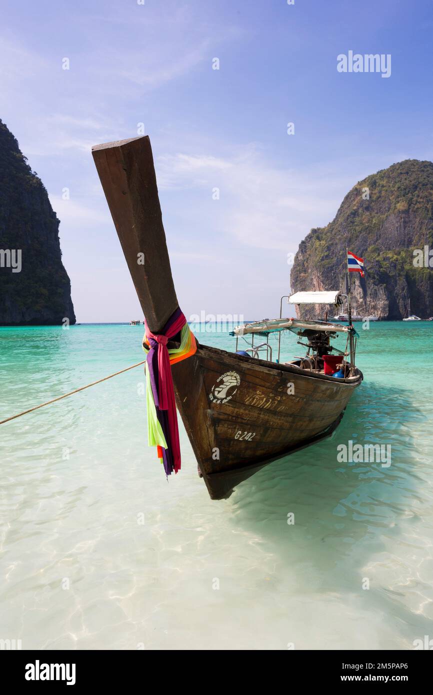 Thailand pipi island waters Stock Photo - Alamy
