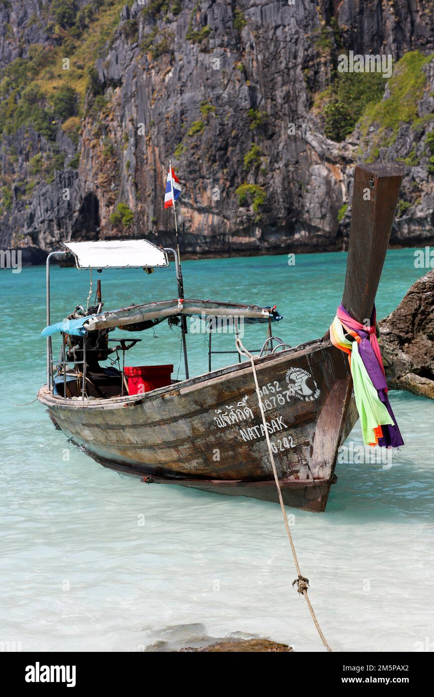 Thailand pipi island waters Stock Photo - Alamy