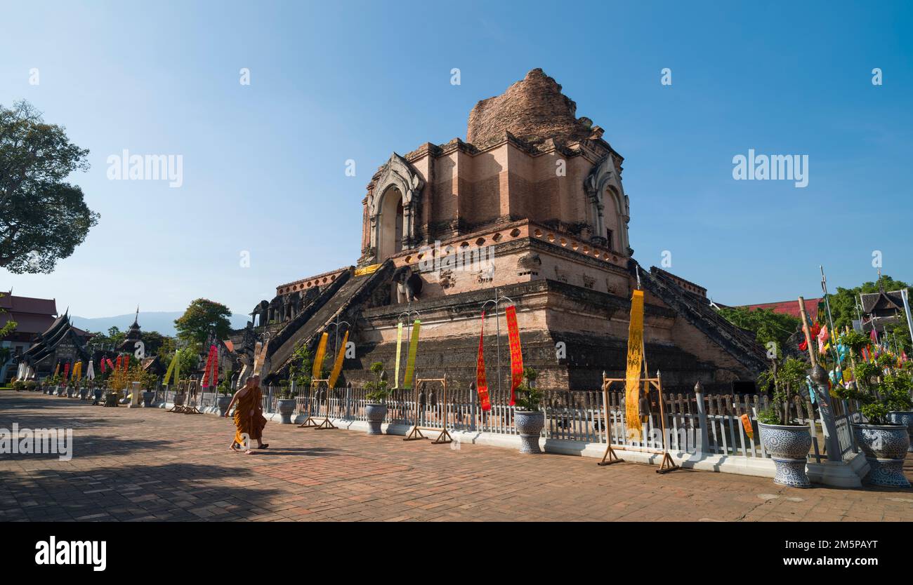 Chiang Mai, Thailand. 10 November 2022. Wat Chedi Luang ( Temple of the ...