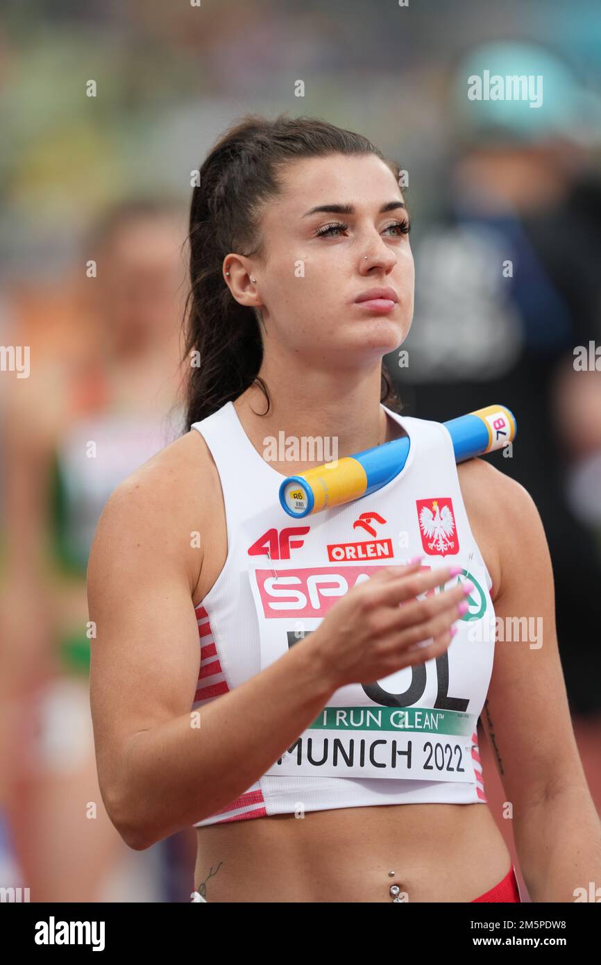 Polish team women 4x100 meters in the semifinal, Magdalena Stefanowicz ...