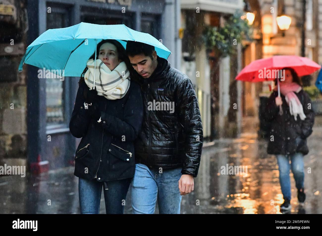 Edinburgh Scotland, UK 30 December 2022. WEATHER: Heavy rain on the ...