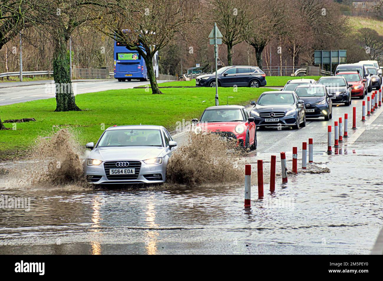 Glasgow, Scotland, UK 30th December, 2022. UK Weather: Flooded A82 saw ...