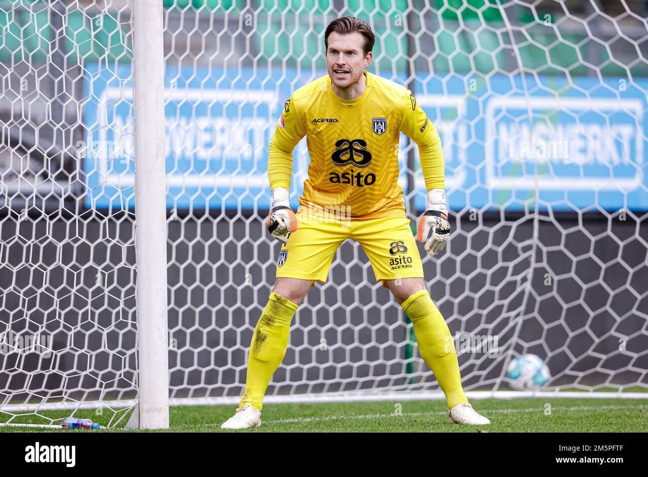 NIJMEGEN, NETHERLANDS - DECEMBER 30: Goalkeeper Michael Brouwer of ...