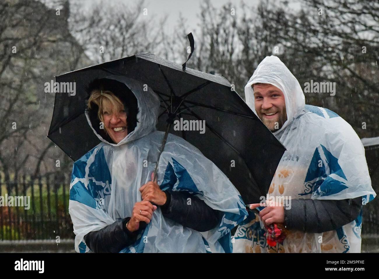 Edinburgh Scotland, UK 30 December 2022. WEATHER: Heavy rain on The ...