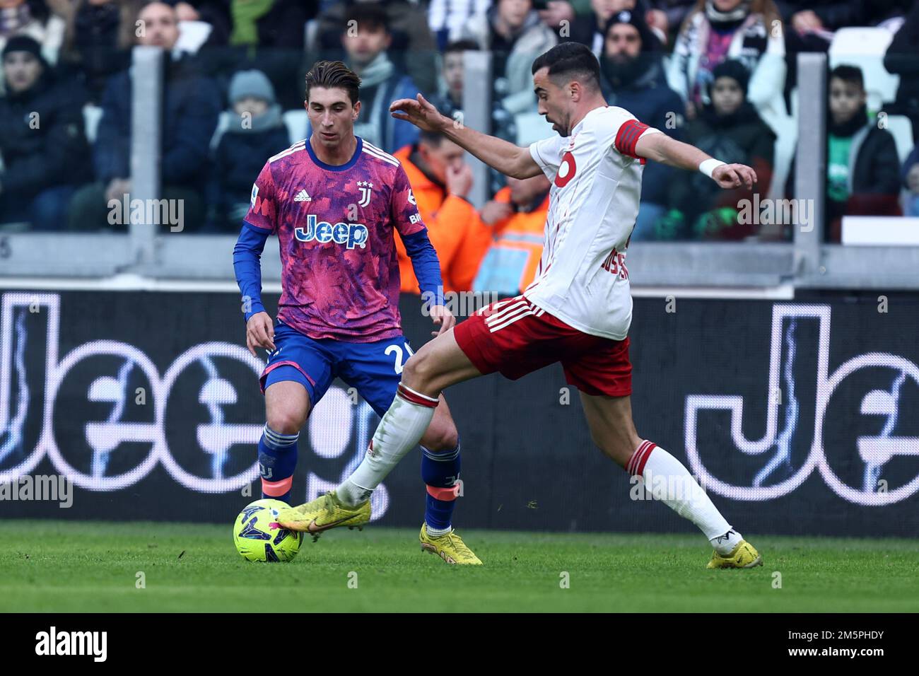 Noe dussenne standard hi-res stock photography and images - Alamy