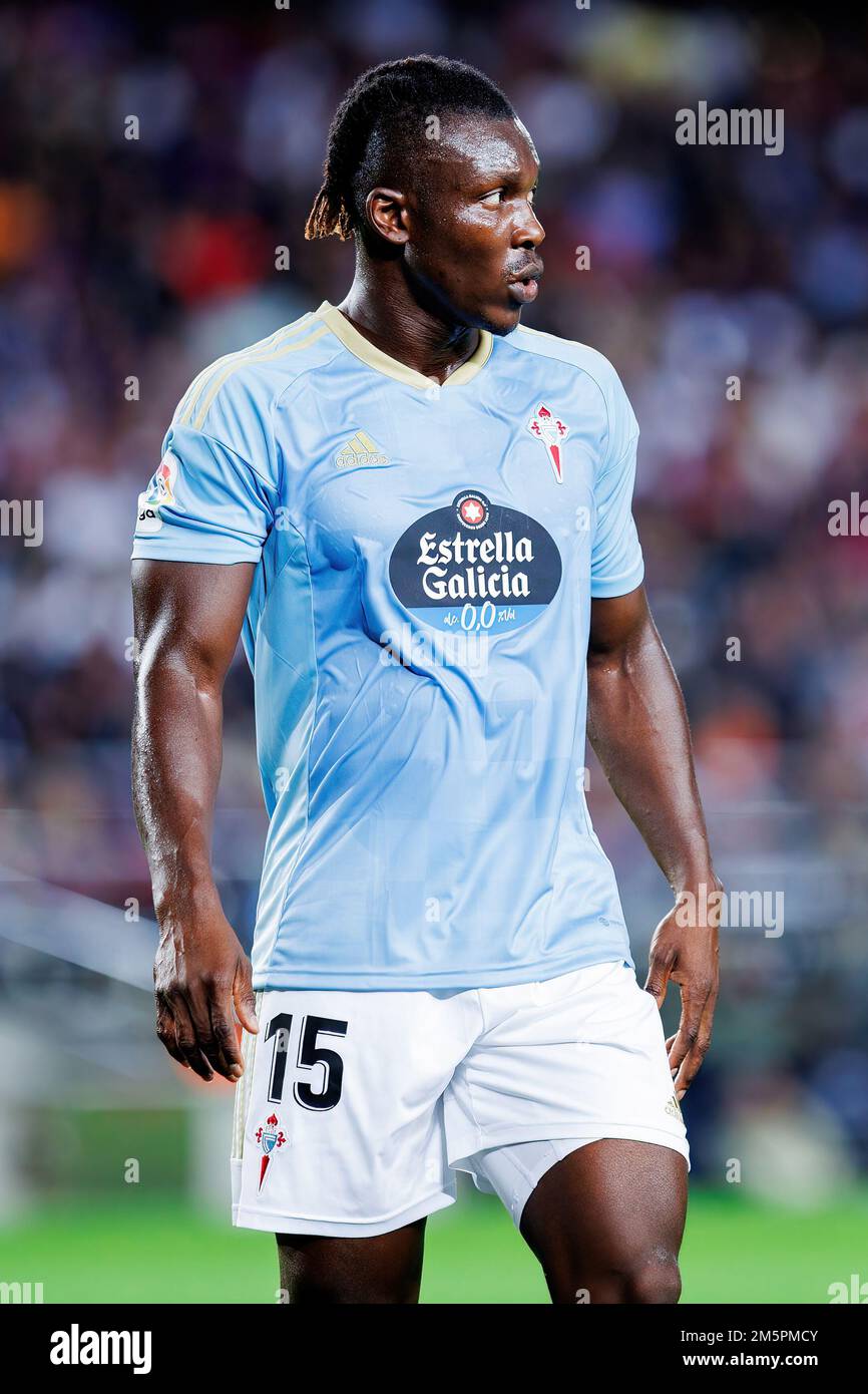 BARCELONA - OCT 9: Lewandowski in action during the LaLiga match ...