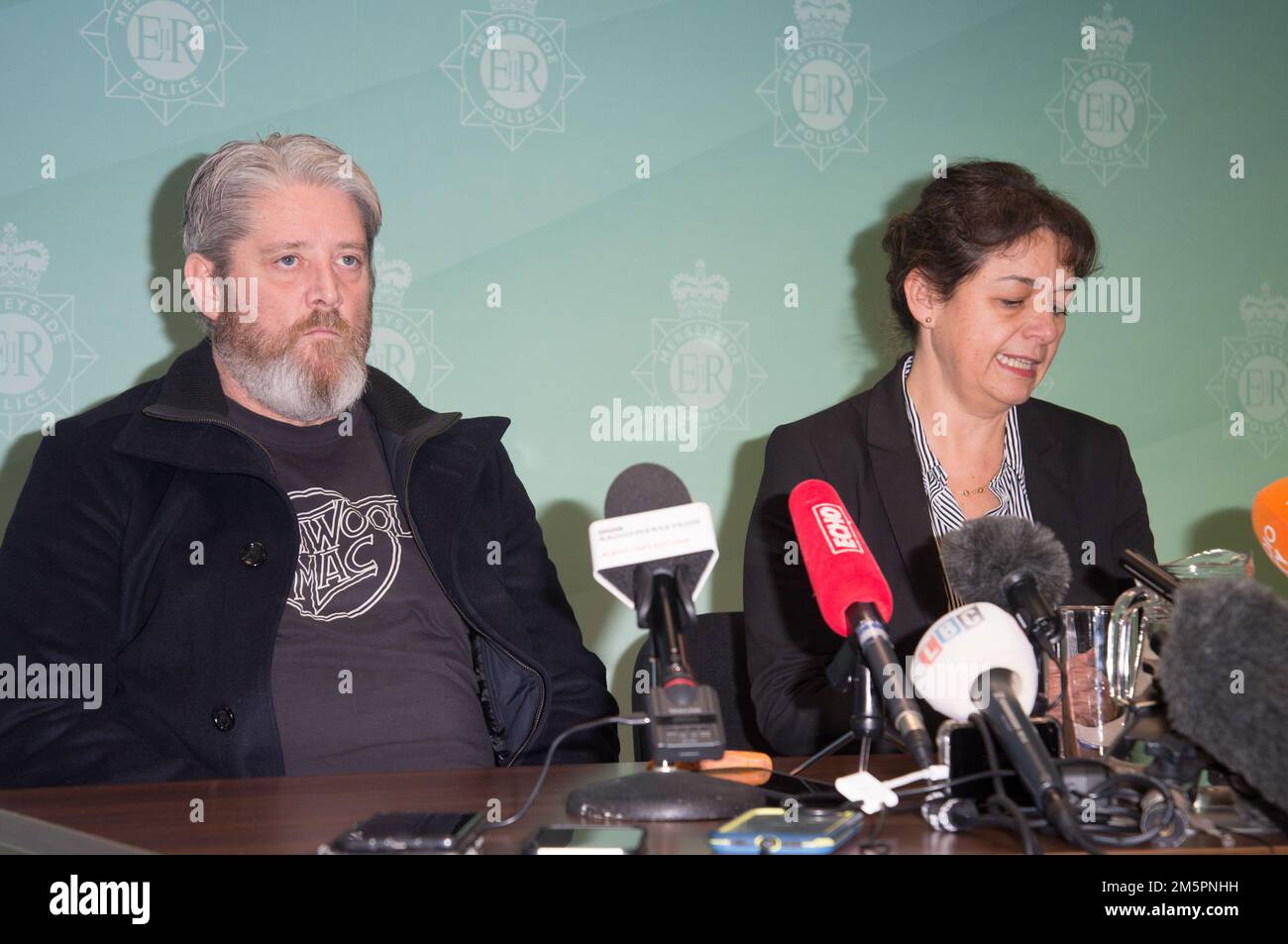 Tim Edwards, Detective Superintendent Sue Coombs, Elle's father, Tim ...