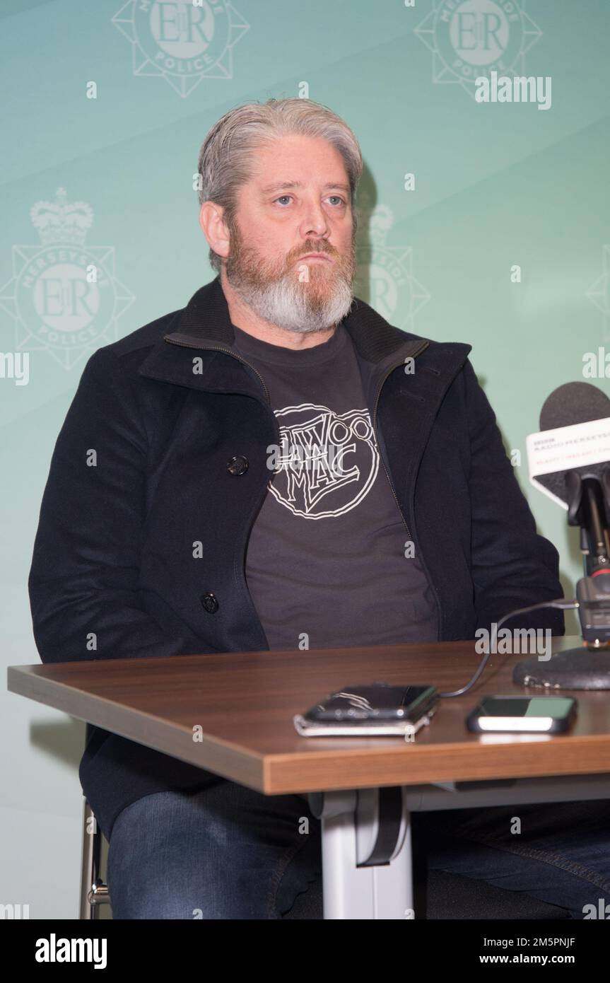 Tim Edwards, Elle's father, Tim Edwards, was present together with ...