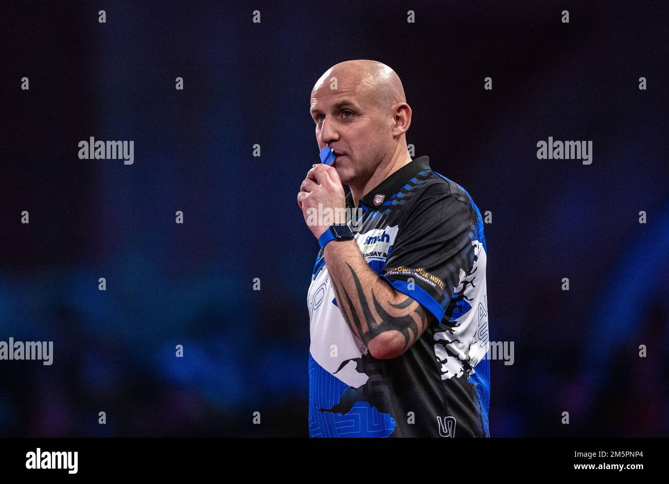 Alan Soutar reacting during day thirteen of the Cazoo World Darts ...