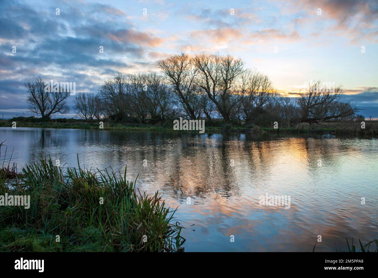 The great Ouse river in Ely Country Park, Cambridgeshire, at Sunrise ...