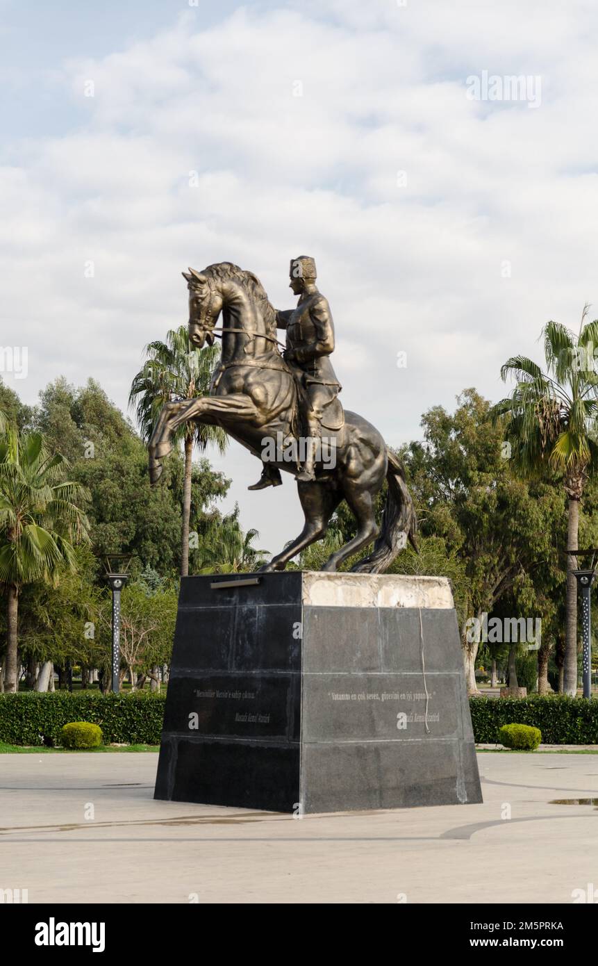 Horse Statue at the Ataturk Park in Mersin, Turkey Stock Photo - Alamy